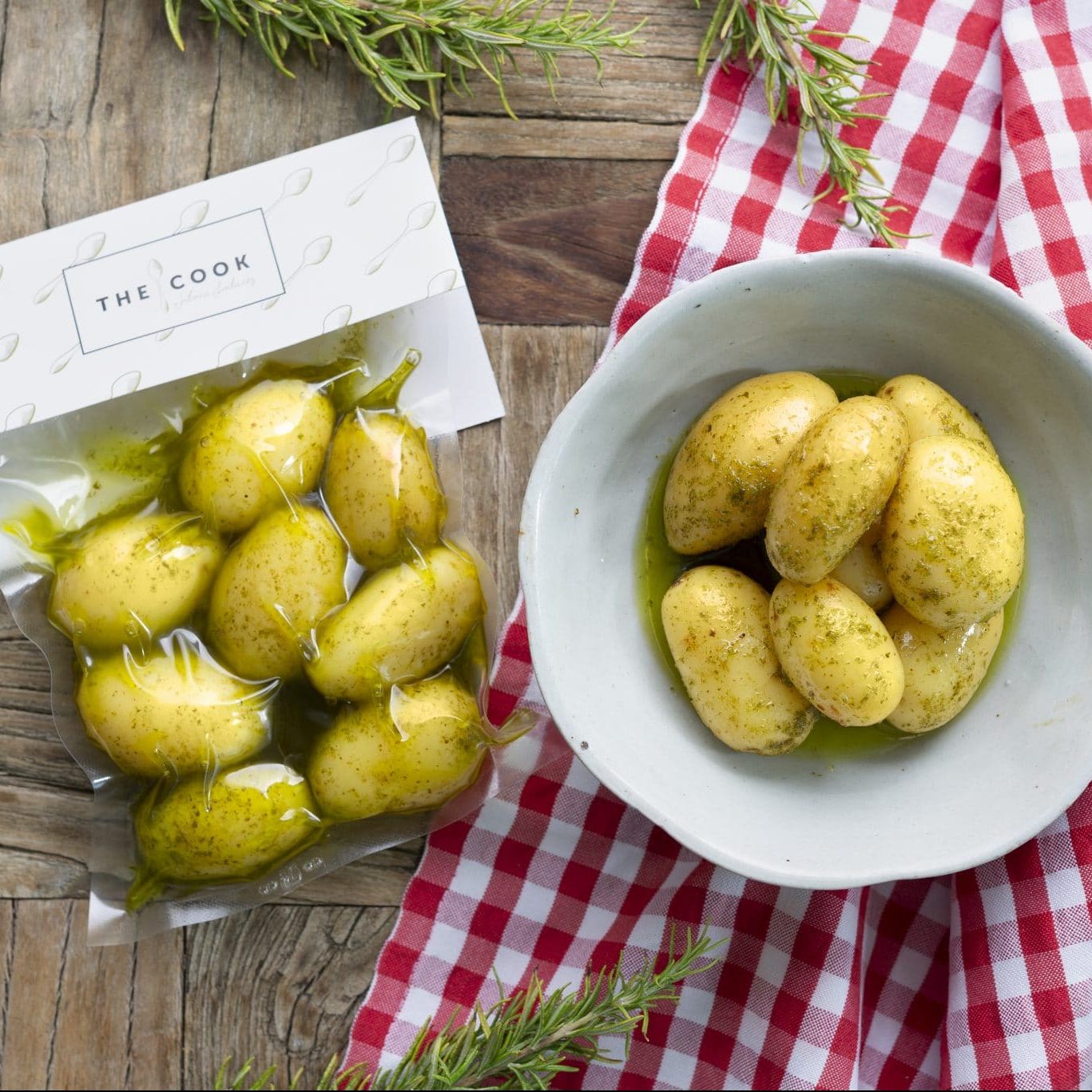 Patatas baby con hierbas - Platos preparados online | The Cook by ...